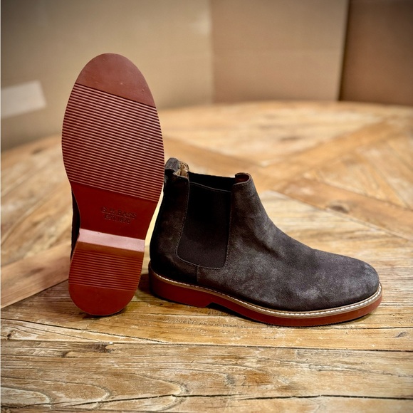 G.H. Bass & Co. | Shoes | Brand New Taupe Gh Bass Suede Chelsea Boots ...